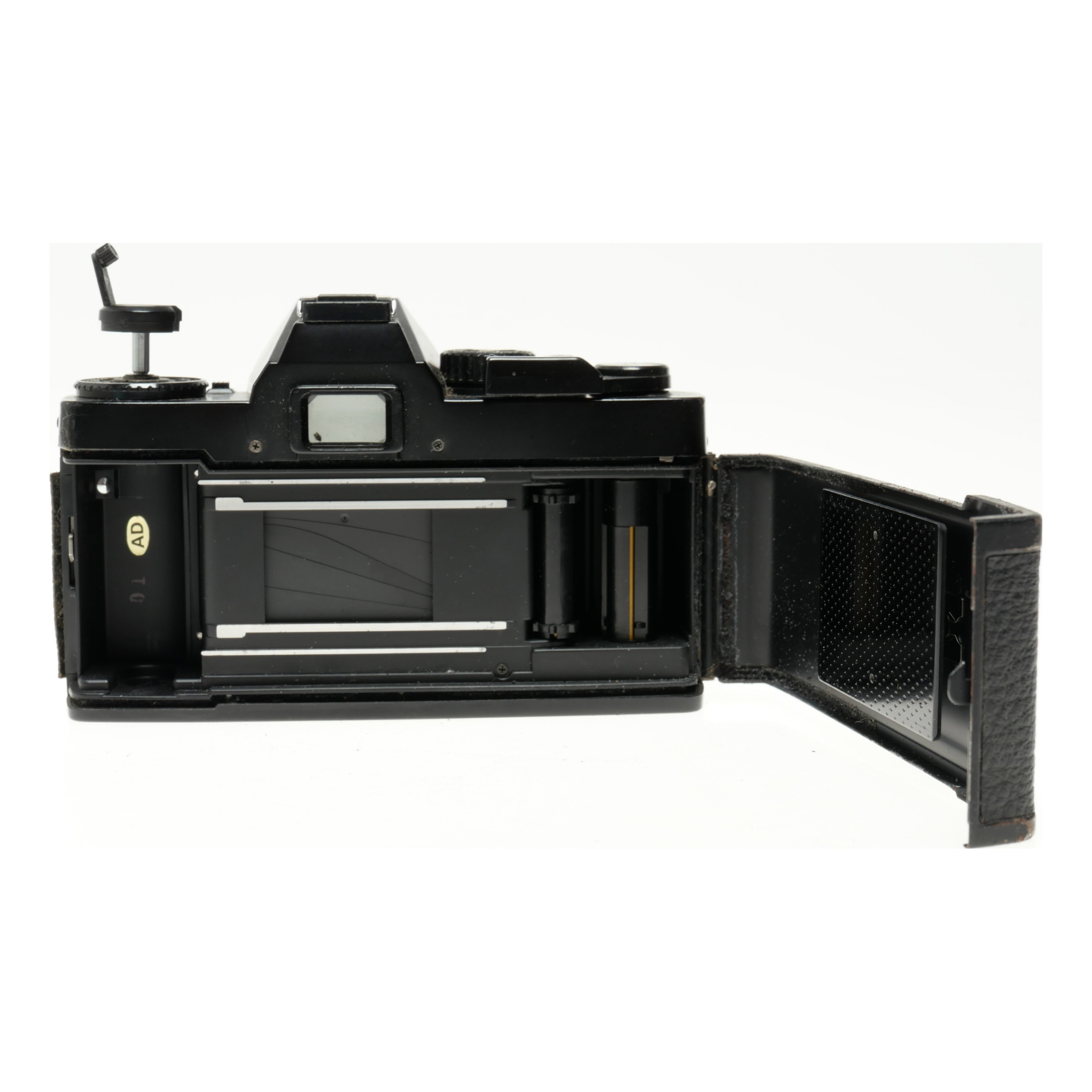 Mamiya ZE-2 Quartz Sekor E 1:2 S 50mm 2/50 mm f/2 camera set SLR